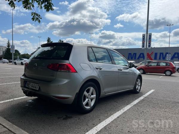 Pelēks Volkswagen Golf 2013 Rīga, ar dzinēja tilpumu 1.60 L un nobraukumu 360 tūkst. km par 4500 €, foto 7 vietnē AUTOMOTO.COM.LV