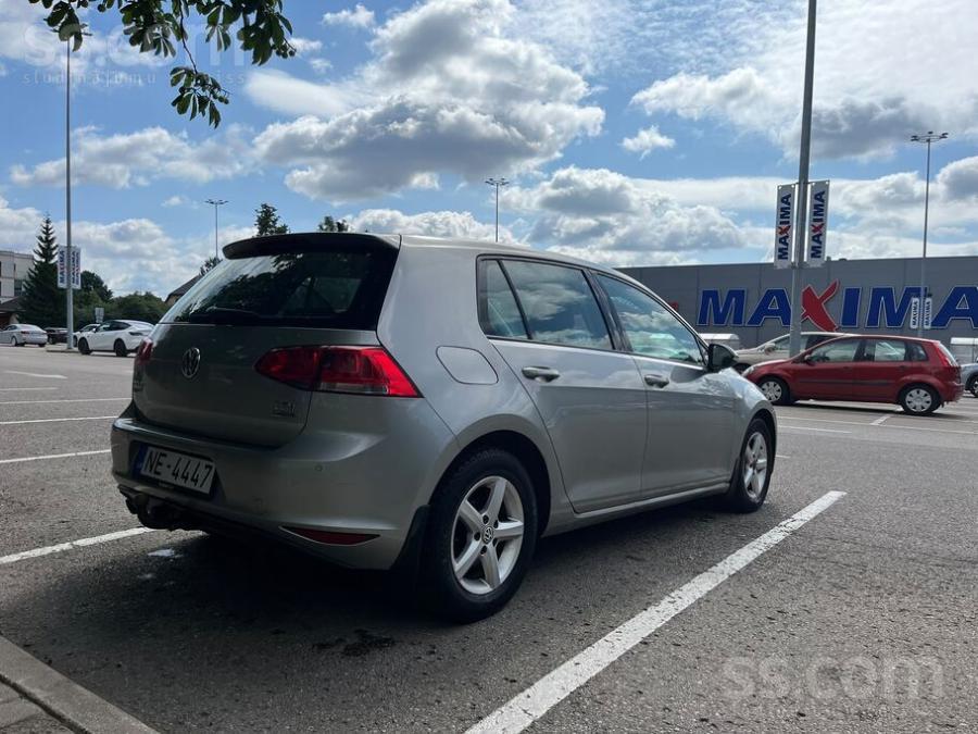 Pelēks Volkswagen Golf 2013 Rīga, ar dzinēja tilpumu 1.60 L un nobraukumu 360 tūkst. km par 4500 €, foto 8 vietnē AUTOMOTO.COM.LV