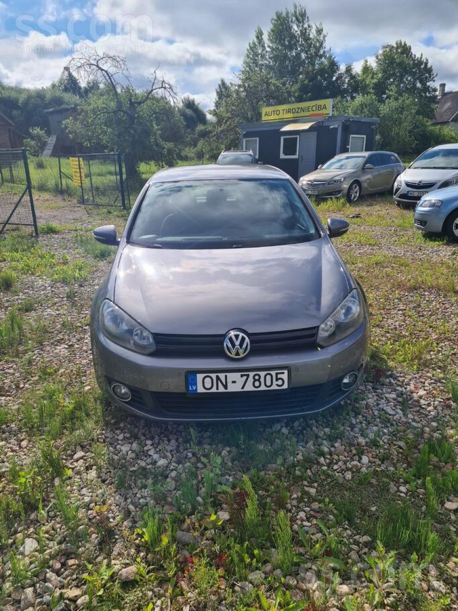 Pelēks Volkswagen Golf 2013 Ludza, ar dzinēja tilpumu 1.60 L un nobraukumu 0 tūkst. km par 4850 €, foto 3 vietnē AUTOMOTO.COM.LV
