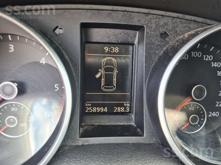 Pelēks Volkswagen Golf 2013 Ludza, ar dzinēja tilpumu 1.60 L un nobraukumu 0 tūkst. km par 4850 €, foto 7 vietnē AUTOMOTO.COM.LV