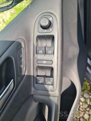 Pelēks Volkswagen Golf 2013 Ludza, ar dzinēja tilpumu 1.60 L un nobraukumu 0 tūkst. km par 4850 €, foto 11 vietnē AUTOMOTO.COM.LV