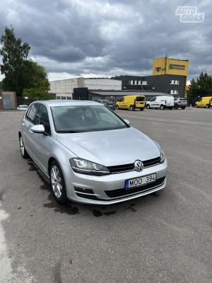 Grey Volkswagen Golf 2013 in Kaunas, with an engine capacity of 2.00 L and mileage of 260 thousand km for 8500 €, photo  on AUTOMOTO.COM.LV