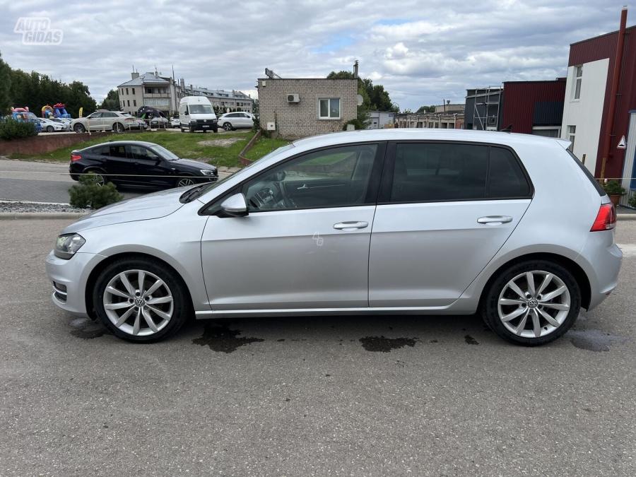 Grey Volkswagen Golf 2013 in Kaunas, with an engine capacity of 2.00 L and mileage of 260 thousand km for 8500 €, photo 7 on AUTOMOTO.COM.LV