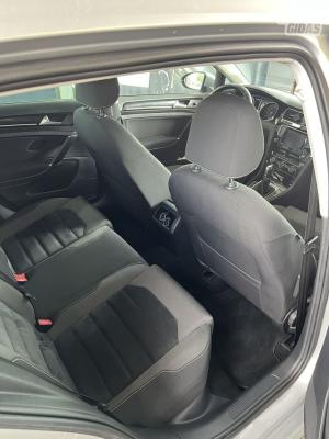 Grey Volkswagen Golf 2013 in Kaunas, with an engine capacity of 2.00 L and mileage of 260 thousand km for 8500 €, photo 11 on AUTOMOTO.COM.LV