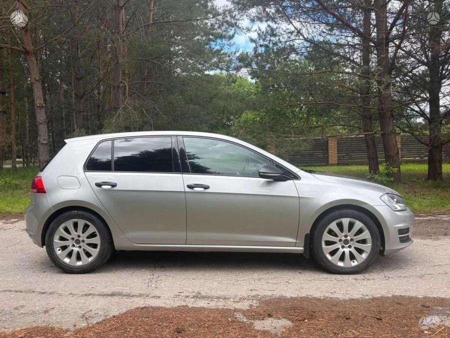 Pelēks Volkswagen Golf 2013 Kauņa, ar dzinēja tilpumu 1.20 L un nobraukumu 284 tūkst. km par 4800 €, foto 6 vietnē AUTOMOTO.COM.LV