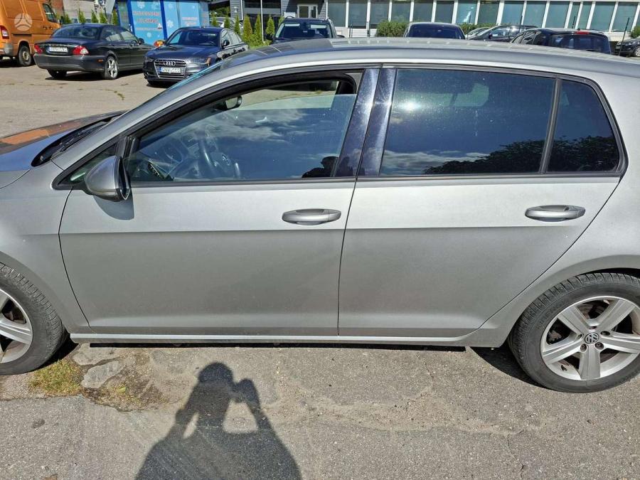 Pelēks Volkswagen Golf 2013 Kauņa, ar dzinēja tilpumu 1.39 L un nobraukumu 261 tūkst. km par 5200 €, foto 7 vietnē AUTOMOTO.COM.LV