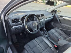 Pelēks Volkswagen Golf 2013 Mažeikiai, ar dzinēja tilpumu 1.20 L un nobraukumu 145 tūkst. km par 4750 €, foto 8 vietnē AUTOMOTO.COM.LV