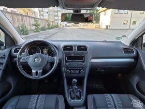 Pelēks Volkswagen Golf 2013 Mažeikiai, ar dzinēja tilpumu 1.20 L un nobraukumu 145 tūkst. km par 4750 €, foto 10 vietnē AUTOMOTO.COM.LV