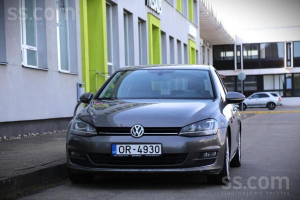 Pelēks Volkswagen Golf 2013 Rīga, ar dzinēja tilpumu 2.00 L un nobraukumu 328 tūkst. km par 4495 €, foto 1 vietnē AUTOMOTO.COM.LV