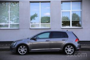 Pelēks Volkswagen Golf 2013 Rīga, ar dzinēja tilpumu 2.00 L un nobraukumu 328 tūkst. km par 4495 €, foto 3 vietnē AUTOMOTO.COM.LV