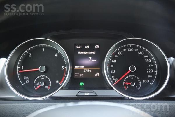 Pelēks Volkswagen Golf 2013 Rīga, ar dzinēja tilpumu 2.00 L un nobraukumu 328 tūkst. km par 4495 €, foto 7 vietnē AUTOMOTO.COM.LV