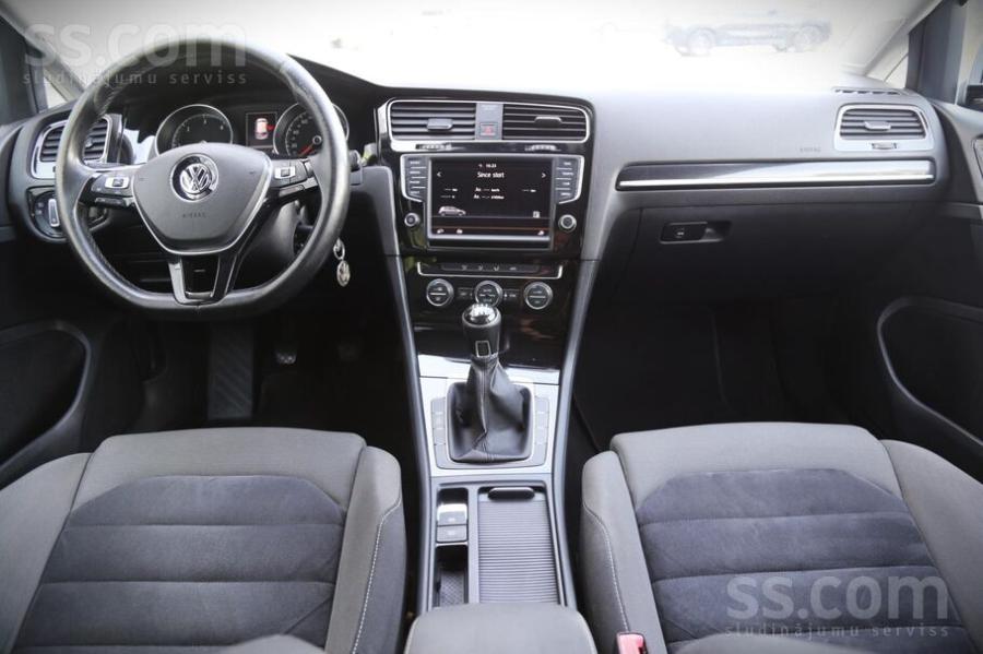 Pelēks Volkswagen Golf 2013 Rīga, ar dzinēja tilpumu 2.00 L un nobraukumu 328 tūkst. km par 4495 €, foto 11 vietnē AUTOMOTO.COM.LV