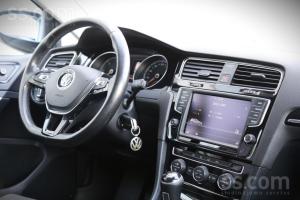 Pelēks Volkswagen Golf 2013 Rīga, ar dzinēja tilpumu 2.00 L un nobraukumu 328 tūkst. km par 4495 €, foto 13 vietnē AUTOMOTO.COM.LV