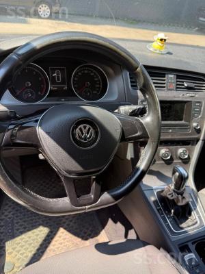 Grey Volkswagen Golf 2013 in Riga, with an engine capacity of 1.40 L and mileage of 253 thousand km for 4900 €, photo 6 on AUTOMOTO.COM.LV