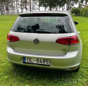 Pelēks Volkswagen Golf 2013 Tukums, ar dzinēja tilpumu 1.20 L un nobraukumu 294 tūkst. km par 2900 €, foto 4 vietnē AUTOMOTO.COM.LV