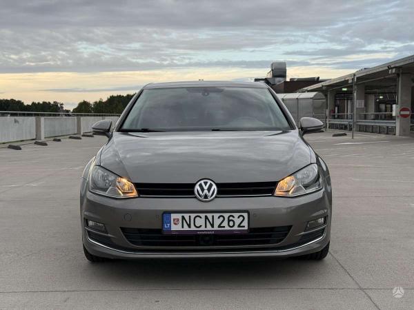 Pelēks Volkswagen Golf 2013 Viļņa, ar dzinēja tilpumu 1.60 L un nobraukumu 276 tūkst. km par 7200 €, foto 3 vietnē AUTOMOTO.COM.LV