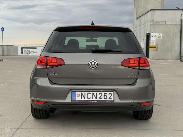 Pelēks Volkswagen Golf 2013 Viļņa, ar dzinēja tilpumu 1.60 L un nobraukumu 276 tūkst. km par 7200 €, foto 7 vietnē AUTOMOTO.COM.LV