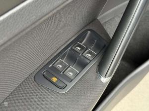 Pelēks Volkswagen Golf 2013 Viļņa, ar dzinēja tilpumu 1.60 L un nobraukumu 276 tūkst. km par 7200 €, foto 13 vietnē AUTOMOTO.COM.LV