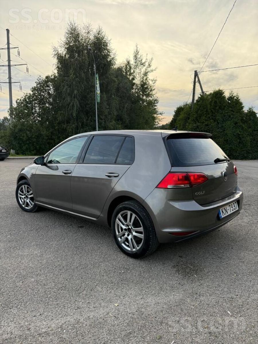 Pelēks Volkswagen Golf 2013 Rīga, ar dzinēja tilpumu 1.60 L un nobraukumu 329 tūkst. km par 3200 €, foto 6 vietnē AUTOMOTO.COM.LV
