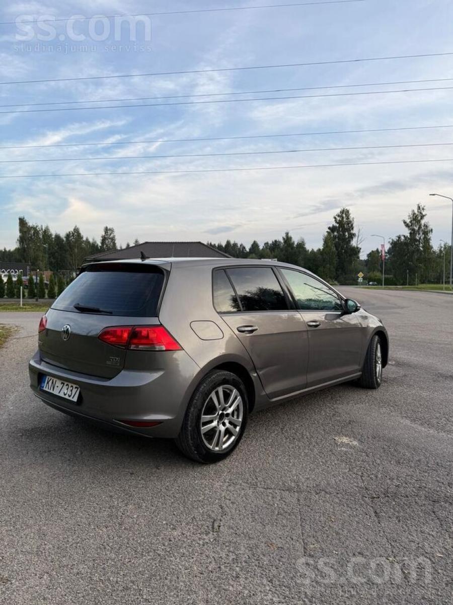 Pelēks Volkswagen Golf 2013 Rīga, ar dzinēja tilpumu 1.60 L un nobraukumu 329 tūkst. km par 3200 €, foto 7 vietnē AUTOMOTO.COM.LV