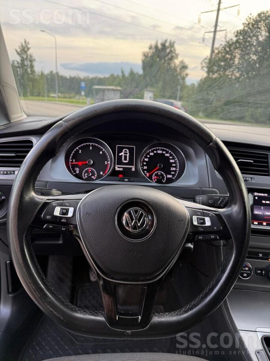 Pelēks Volkswagen Golf 2013 Rīga, ar dzinēja tilpumu 1.60 L un nobraukumu 329 tūkst. km par 3200 €, foto 16 vietnē AUTOMOTO.COM.LV