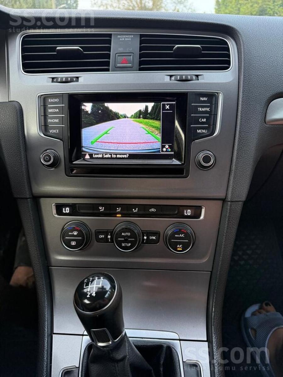 Pelēks Volkswagen Golf 2013 Rīga, ar dzinēja tilpumu 1.60 L un nobraukumu 329 tūkst. km par 3200 €, foto 21 vietnē AUTOMOTO.COM.LV
