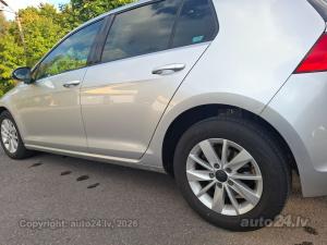 Pelēks Volkswagen Golf 2013 Jehvi, ar dzinēja tilpumu 1.20 L un nobraukumu 305 tūkst. km par 3500 €, foto 5 vietnē AUTOMOTO.COM.LV
