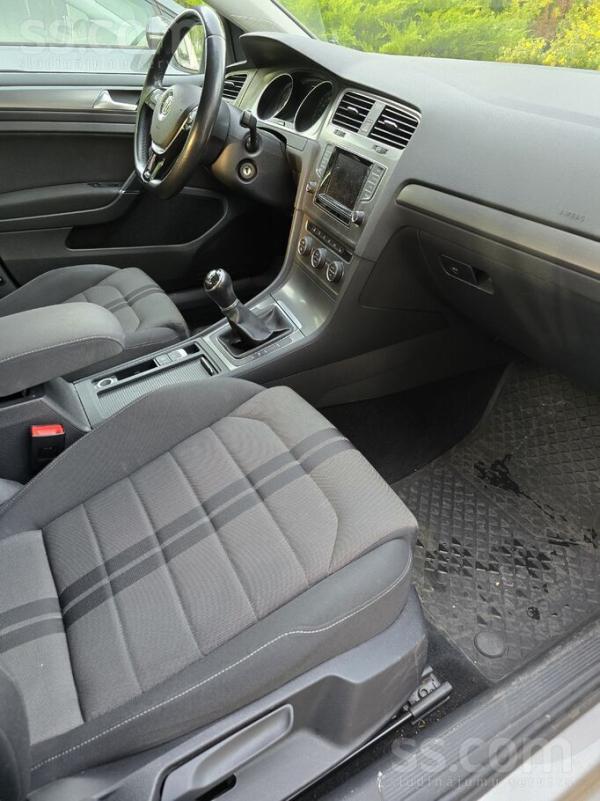 Pelēks Volkswagen Golf 2013 Ogre, ar dzinēja tilpumu 1.40 L un nobraukumu 149 tūkst. km par 5300 €, foto 8 vietnē AUTOMOTO.COM.LV