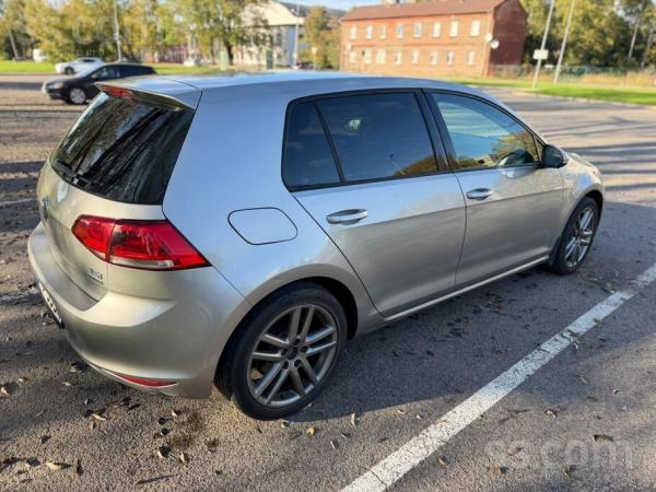 Pelēks Volkswagen Golf 2013 Ogre, ar dzinēja tilpumu 1.20 L un nobraukumu 202 tūkst. km par 6500 €, foto 4 vietnē AUTOMOTO.COM.LV