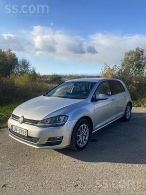 Pelēks Volkswagen Golf 2014 Rīga, ar dzinēja tilpumu 1.40 L un nobraukumu 323 tūkst. km par 5500 €, foto 2 vietnē AUTOMOTO.COM.LV