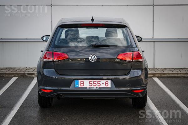 Grey Volkswagen Golf 2014 in Riga, with an engine capacity of 1.60 L and mileage of 0 thousand km for 7250 €, photo 5 on AUTOMOTO.COM.LV
