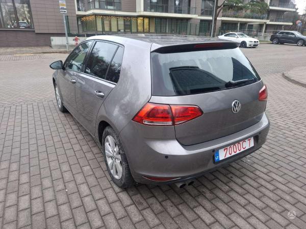 Grey Volkswagen Golf 2014 in Vilnius, with an engine capacity of 1.40 L and mileage of 179 thousand km for 5800 €, photo 7 on AUTOMOTO.COM.LV