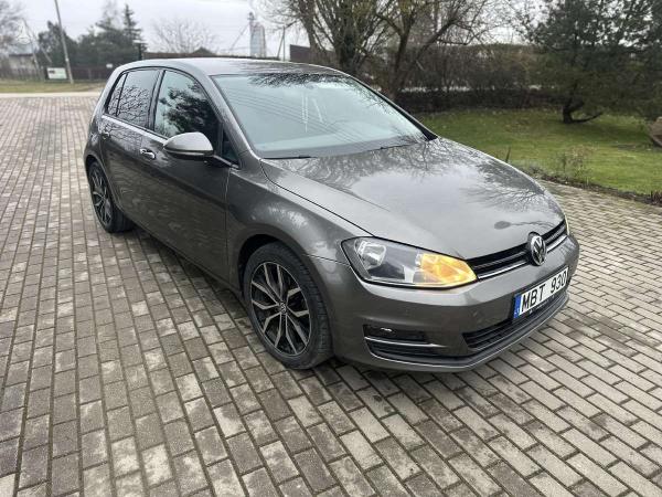 Pelēks Volkswagen Golf 2014 Kauņa, ar dzinēja tilpumu 1.60 L un nobraukumu 164 tūkst. km par 7000 €, foto 1 vietnē AUTOMOTO.COM.LV
