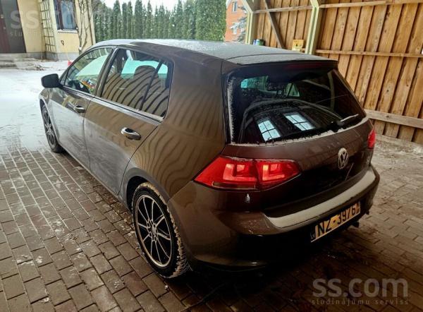 Pelēks Volkswagen Golf 2014 Liepāja, ar dzinēja tilpumu 1.40 L un nobraukumu 258 tūkst. km par 6500 €, foto 3 vietnē AUTOMOTO.COM.LV