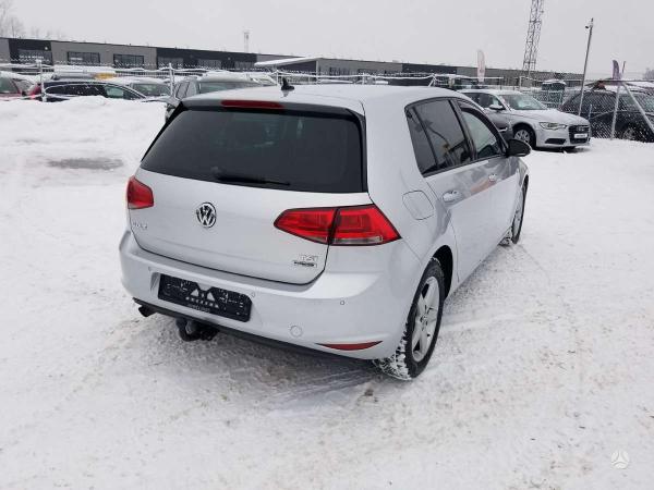 Pelēks Volkswagen Golf 2014 Kauņa, ar dzinēja tilpumu 1.20 L un nobraukumu 198 tūkst. km par 7550 €, foto 7 vietnē AUTOMOTO.COM.LV