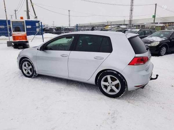 Pelēks Volkswagen Golf 2014 Kauņa, ar dzinēja tilpumu 1.20 L un nobraukumu 198 tūkst. km par 7550 €, foto 9 vietnē AUTOMOTO.COM.LV