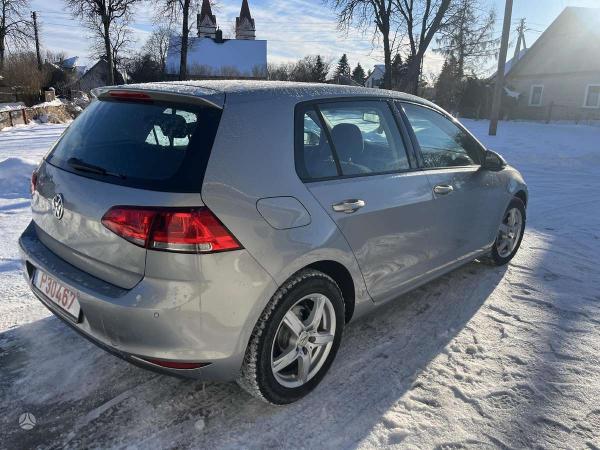 Pelēks Volkswagen Golf 2014 Trakai, ar dzinēja tilpumu 1.39 L un nobraukumu 201 tūkst. km par 6850 €, foto 3 vietnē AUTOMOTO.COM.LV