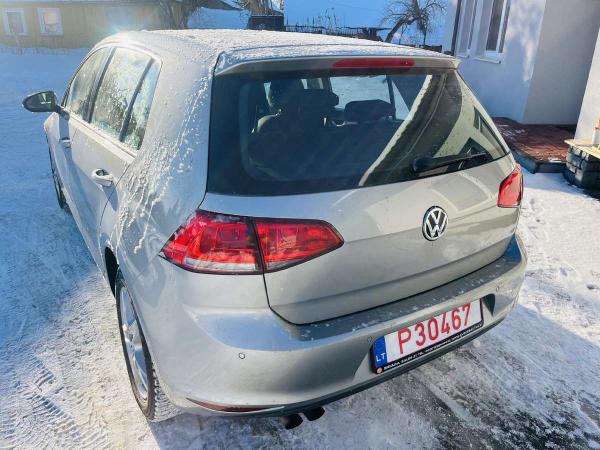 Pelēks Volkswagen Golf 2014 Trakai, ar dzinēja tilpumu 1.39 L un nobraukumu 201 tūkst. km par 6850 €, foto 4 vietnē AUTOMOTO.COM.LV