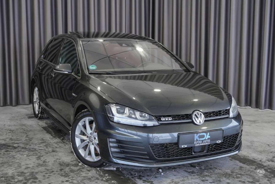 Grey Volkswagen Golf 2014 in Marijampole, with an engine capacity of 1.97 L and mileage of 257 thousand km for 9950 €, photo 2 on AUTOMOTO.COM.LV