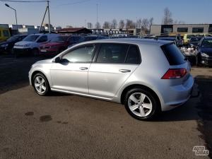 Grey Volkswagen Golf 2014 in Kaunas, with an engine capacity of 1.20 L and mileage of 198 thousand km for 6999 €, photo 6 on AUTOMOTO.COM.LV
