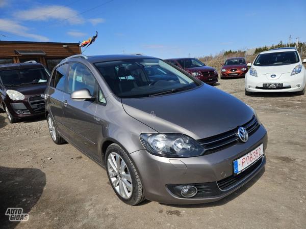 Grey Volkswagen Golf 2014 in Kluonaliai, with an engine capacity of 1.60 L and mileage of 221 thousand km for 4999 €, photo 2 on AUTOMOTO.COM.LV