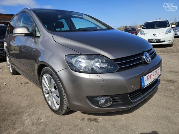 Grey Volkswagen Golf 2014 in Kluonaliai, with an engine capacity of 1.60 L and mileage of 221 thousand km for 4999 €, photo 7 on AUTOMOTO.COM.LV