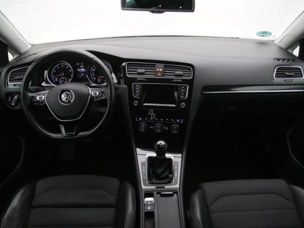 Grey Volkswagen Golf 2014 in Vilnius, with an engine capacity of 1.20 L and mileage of 255 thousand km for 6299 €, photo 2 on AUTOMOTO.COM.LV