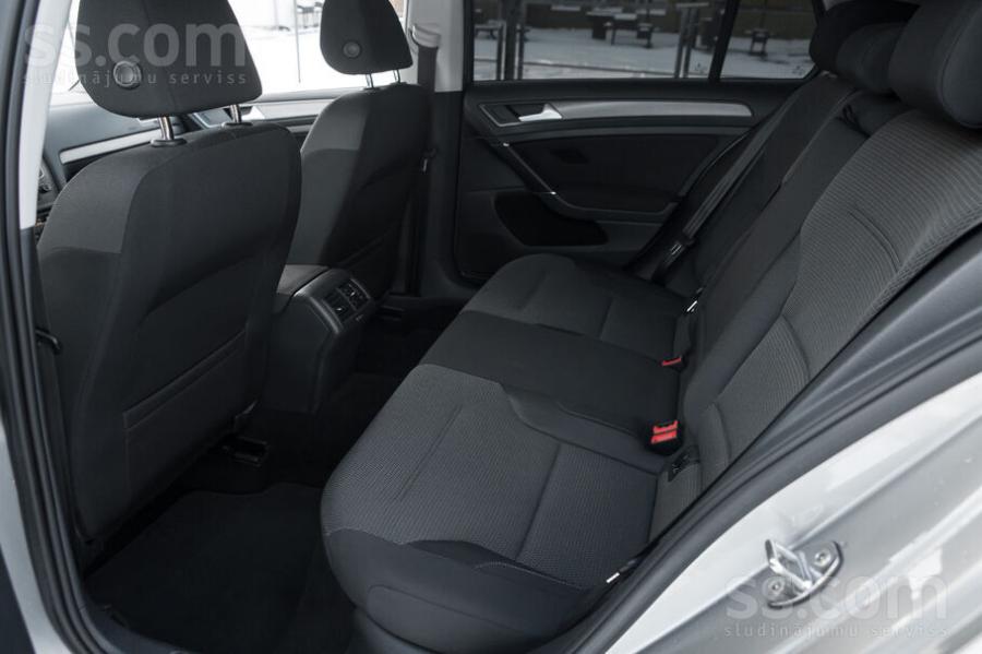 Pelēks Volkswagen Golf 2014 Tukums, ar dzinēja tilpumu 1.60 L un nobraukumu 0 tūkst. km par 8000 €, foto 26 vietnē AUTOMOTO.COM.LV
