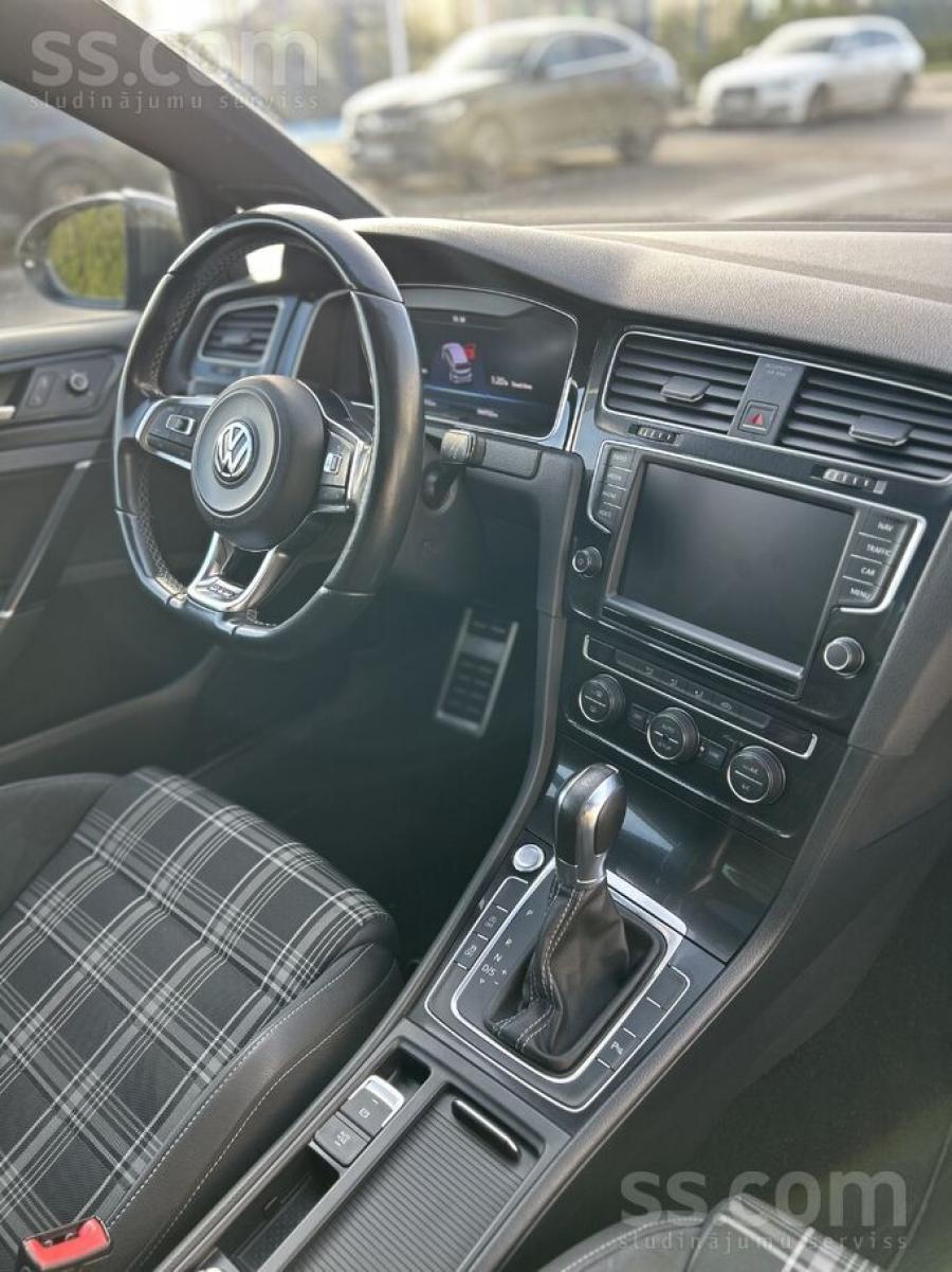 Pelēks Volkswagen Golf 2014 Rīga, ar dzinēja tilpumu 2.00 L un nobraukumu 325 tūkst. km par 8490 €, foto 12 vietnē AUTOMOTO.COM.LV