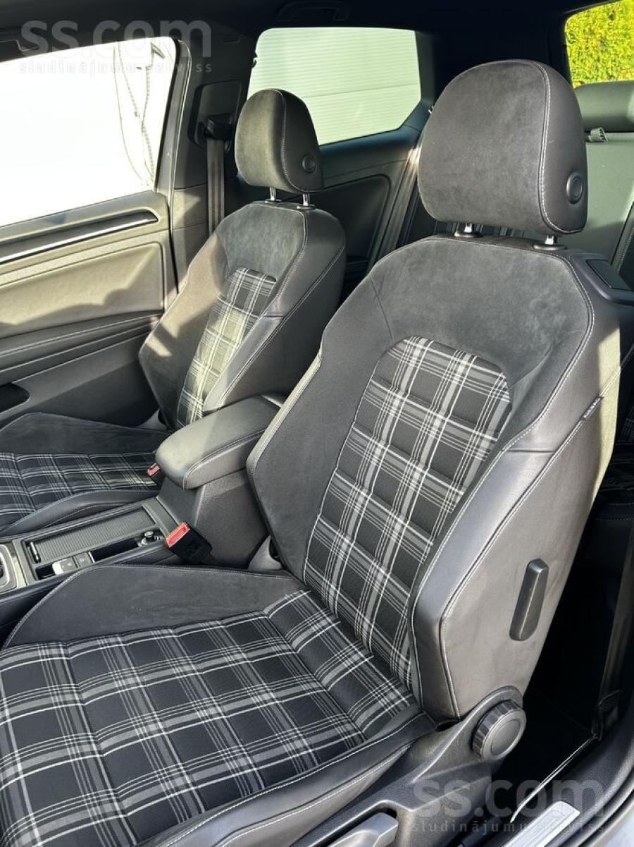Pelēks Volkswagen Golf 2014 Rīga, ar dzinēja tilpumu 2.00 L un nobraukumu 325 tūkst. km par 8490 €, foto 13 vietnē AUTOMOTO.COM.LV