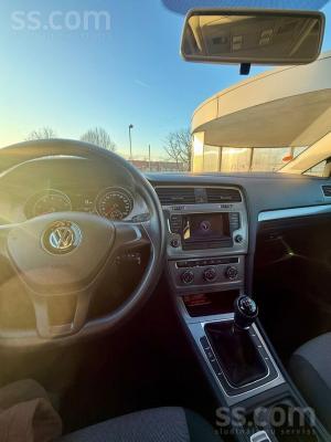 Pelēks Volkswagen Golf 2014 Rīga, ar dzinēja tilpumu 1.40 L un nobraukumu 131 tūkst. km par 4500 €, foto 5 vietnē AUTOMOTO.COM.LV