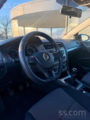 Pelēks Volkswagen Golf 2014 Rīga, ar dzinēja tilpumu 1.40 L un nobraukumu 131 tūkst. km par 4500 €, foto 8 vietnē AUTOMOTO.COM.LV