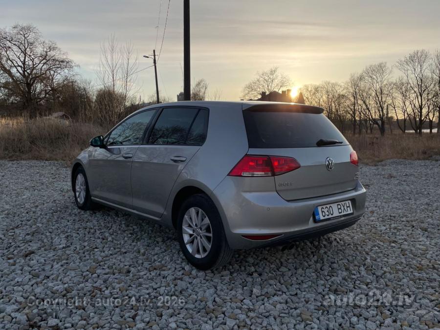 Pelēks Volkswagen Golf 2014 Tallina, ar dzinēja tilpumu 1.40 L un nobraukumu 231 tūkst. km par 6000 €, foto 6 vietnē AUTOMOTO.COM.LV