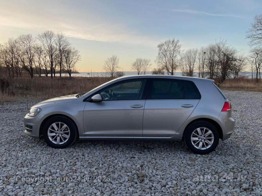 Pelēks Volkswagen Golf 2014 Tallina, ar dzinēja tilpumu 1.40 L un nobraukumu 231 tūkst. km par 6000 €, foto 7 vietnē AUTOMOTO.COM.LV